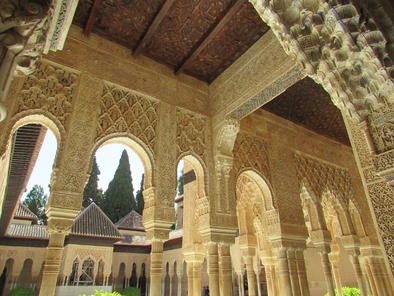 Alhambra and Generalife Small-Group Guided Tour in Granada (with Prices ...