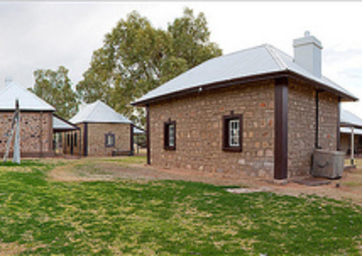 The Best Alice Springs Telegraph Station Historical Reserve Tours ...