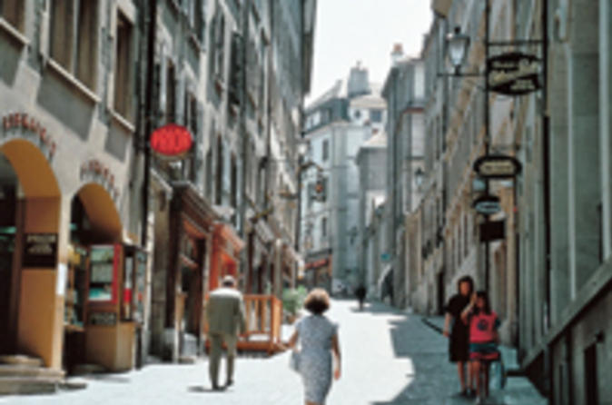 Besichtigungstour mit Bootsfahrt in Genf und Umgebung /2022 ...